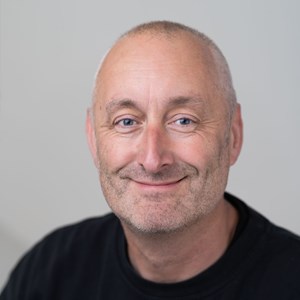 En kompetent stab av erfarne fagfolk - kontakt oss | Abyss